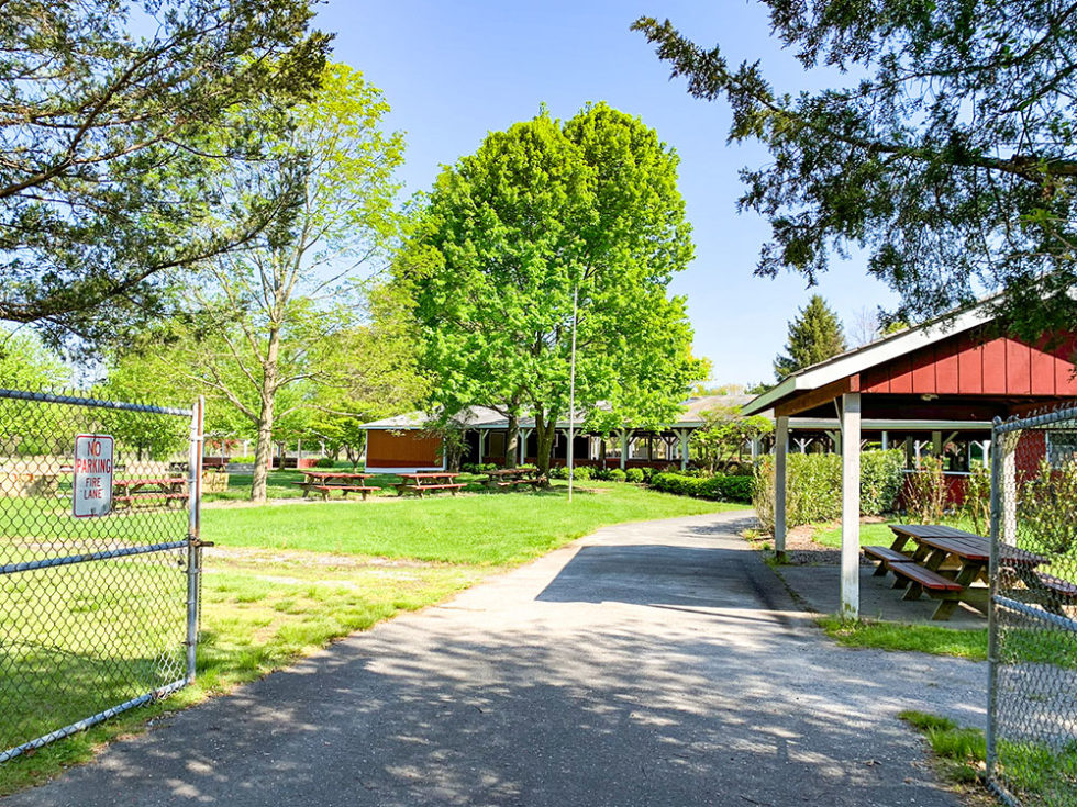 Main Pavilion | Oak Tree Lodge